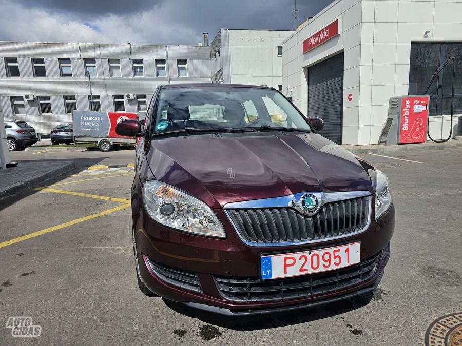 Skoda Fabia 2011 in Kaunas, with an engine capacity of 1.20 L and mileage of 281 thousand km for 2350 €, photo 19 on AUTOMOTO.COM.LV