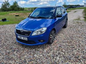 Skoda Fabia 2011 in Vilnius, with an engine capacity of 1.39 L and mileage of 204 thousand km for 3999 €, photo 5 on AUTOMOTO.COM.LV