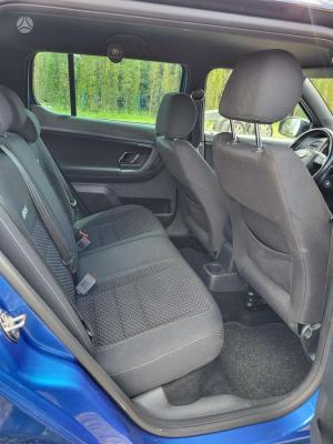 Skoda Fabia 2011 in Vilnius, with an engine capacity of 1.39 L and mileage of 204 thousand km for 3999 €, photo 32 on AUTOMOTO.COM.LV