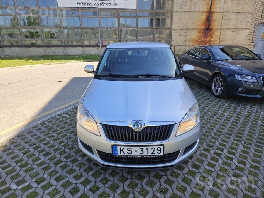 Skoda Fabia 2012 in Cesis, with an engine capacity of 1.60 L and mileage of 0 thousand km for 2700 €, photo 2 on AUTOMOTO.COM.LV