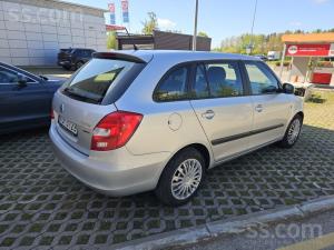 Skoda Fabia 2012 in Cesis, with an engine capacity of 1.60 L and mileage of 0 thousand km for 2700 €, photo 4 on AUTOMOTO.COM.LV