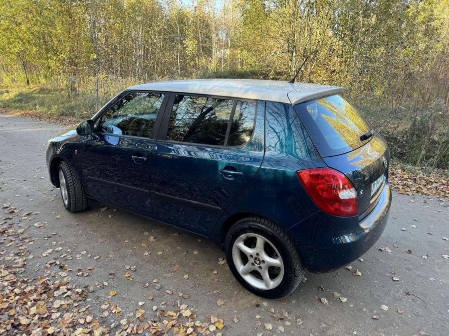 Skoda Fabia 2012 in Vilnius, with an engine capacity of 1.20 L and mileage of 146 thousand km for 4400 €, photo 4 on AUTOMOTO.COM.LV