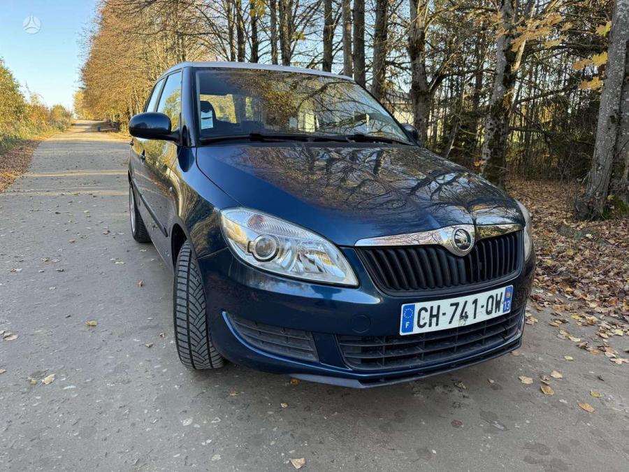 Skoda Fabia 2012 in Vilnius, with an engine capacity of 1.20 L and mileage of 146 thousand km for 4400 €, photo 6 on AUTOMOTO.COM.LV