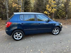 Skoda Fabia 2012 in Vilnius, with an engine capacity of 1.20 L and mileage of 146 thousand km for 4400 €, photo 9 on AUTOMOTO.COM.LV