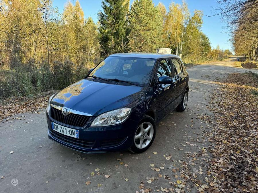 Skoda Fabia 2012 in Vilnius, with an engine capacity of 1.20 L and mileage of 146 thousand km for 4400 €, photo 13 on AUTOMOTO.COM.LV