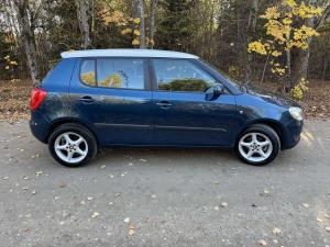 Skoda Fabia 2012 in Vilnius, with an engine capacity of 1.20 L and mileage of 146 thousand km for 4400 €, photo 18 on AUTOMOTO.COM.LV