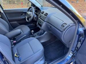 Skoda Fabia 2012 in Vilnius, with an engine capacity of 1.20 L and mileage of 146 thousand km for 4400 €, photo 28 on AUTOMOTO.COM.LV