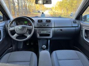 Skoda Fabia 2012 in Vilnius, with an engine capacity of 1.20 L and mileage of 146 thousand km for 4400 €, photo 29 on AUTOMOTO.COM.LV