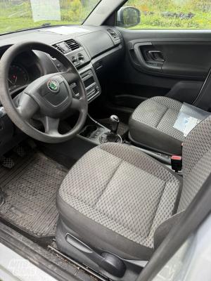 Skoda Fabia 2012 Radviliškis, ar dzinēja tilpumu 1.20 L un nobraukumu 300 tūkst. km par 1000 €, foto 7 vietnē AUTOMOTO.COM.LV
