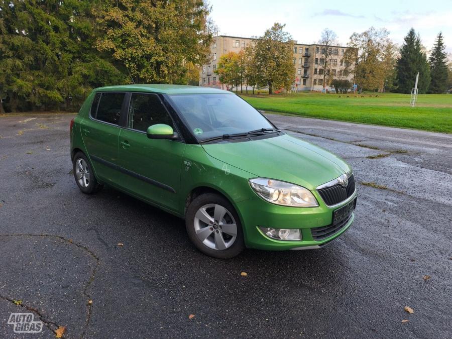 Skoda Fabia 2012 in Vilnius, with an engine capacity of 1.20 L and mileage of 142 thousand km for 3750 €, photo 1 on AUTOMOTO.COM.LV