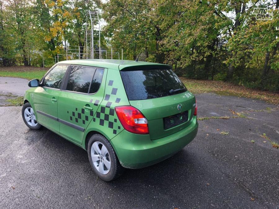 Skoda Fabia 2012 in Vilnius, with an engine capacity of 1.20 L and mileage of 142 thousand km for 3750 €, photo 6 on AUTOMOTO.COM.LV