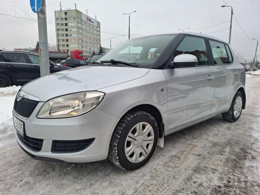 Skoda Fabia 2013 in Riga, with an engine capacity of 1.20 L and mileage of 204 thousand km for 2900 €, photo 2 on AUTOMOTO.COM.LV