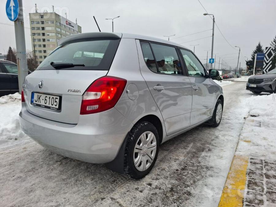 Skoda Fabia 2013 in Riga, with an engine capacity of 1.20 L and mileage of 204 thousand km for 2900 €, photo 3 on AUTOMOTO.COM.LV
