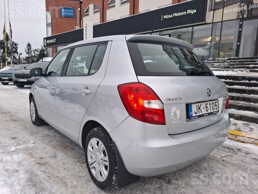 Skoda Fabia 2013 in Riga, with an engine capacity of 1.20 L and mileage of 204 thousand km for 2900 €, photo 4 on AUTOMOTO.COM.LV