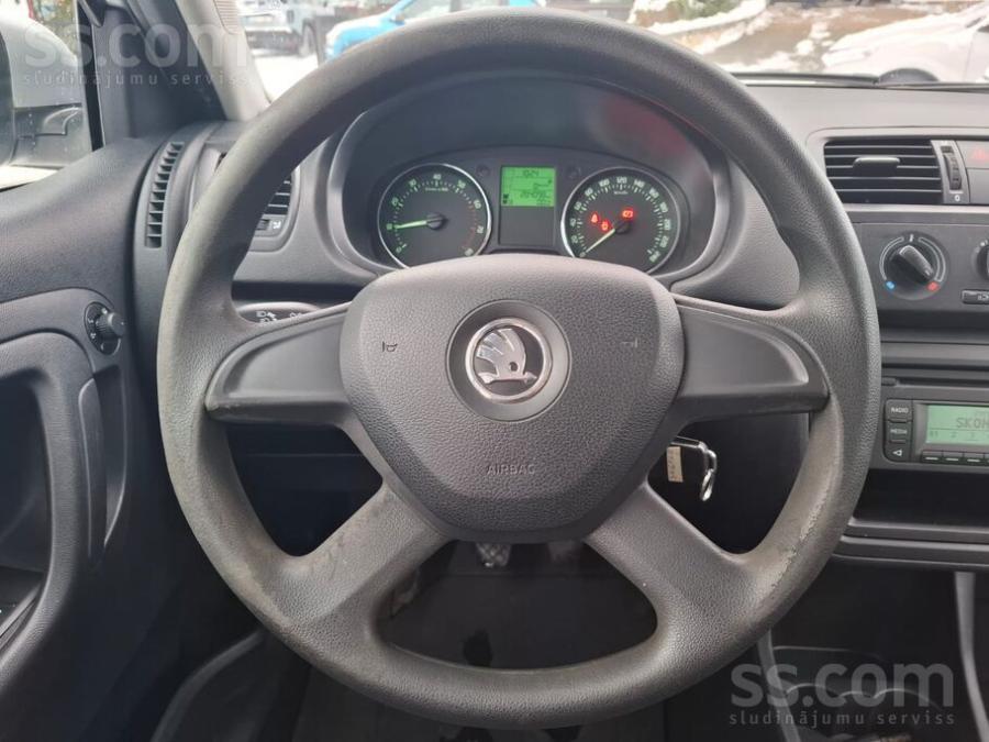 Skoda Fabia 2013 in Riga, with an engine capacity of 1.20 L and mileage of 204 thousand km for 2900 €, photo 11 on AUTOMOTO.COM.LV