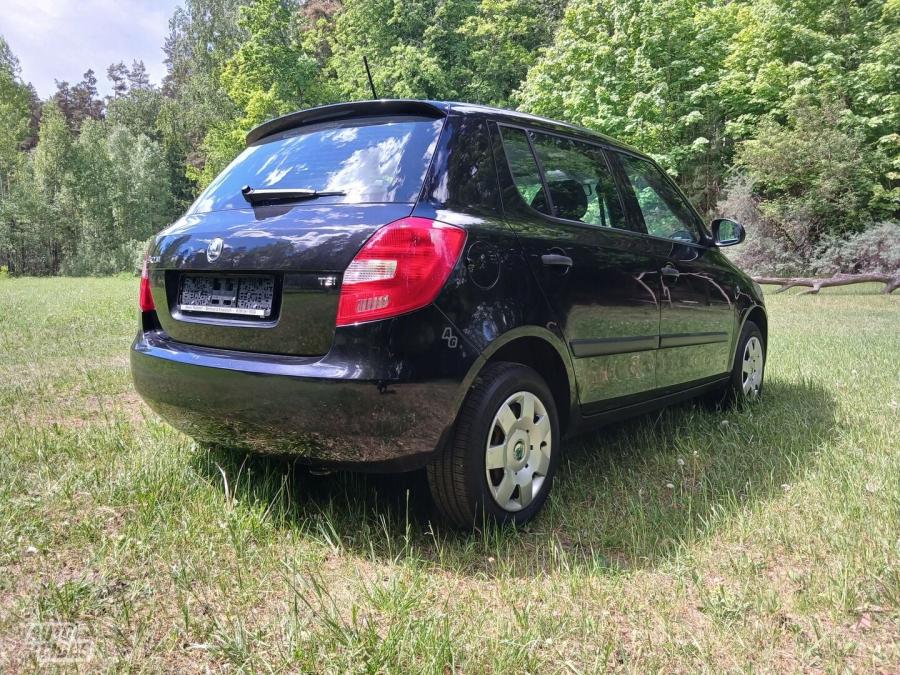 Skoda Fabia 2013 Kelmė, ar dzinēja tilpumu 1.20 L un nobraukumu 159 tūkst. km par 2850 €, foto 6 vietnē AUTOMOTO.COM.LV