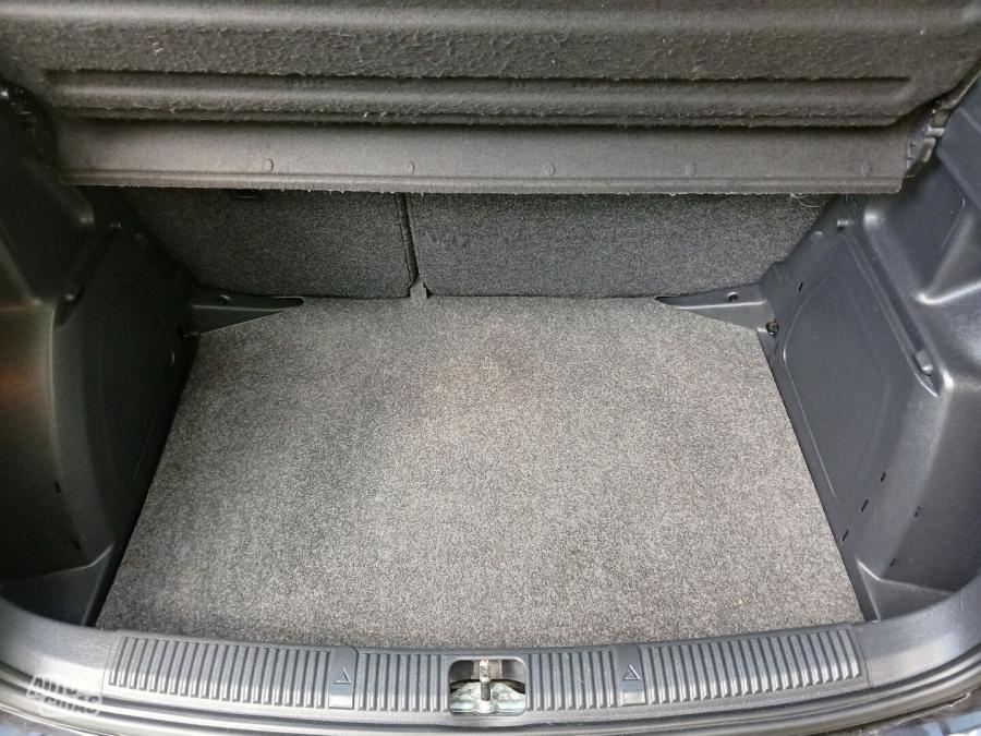 Skoda Fabia 2013 Kelmė, ar dzinēja tilpumu 1.20 L un nobraukumu 159 tūkst. km par 2850 €, foto 13 vietnē AUTOMOTO.COM.LV