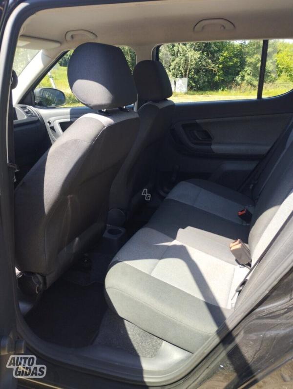 Skoda Fabia 2014 Marijampole, ar dzinēja tilpumu 1.40 L un nobraukumu 161 tūkst. km par 4399 €, foto 3 vietnē AUTOMOTO.COM.LV