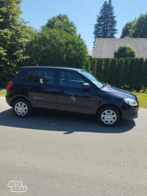 Skoda Fabia 2014 Marijampole, ar dzinēja tilpumu 1.40 L un nobraukumu 161 tūkst. km par 4399 €, foto 15 vietnē AUTOMOTO.COM.LV