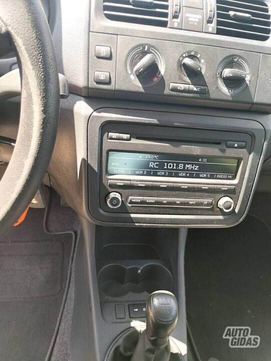 Skoda Fabia 2014 Marijampole, ar dzinēja tilpumu 1.40 L un nobraukumu 161 tūkst. km par 4399 €, foto 22 vietnē AUTOMOTO.COM.LV