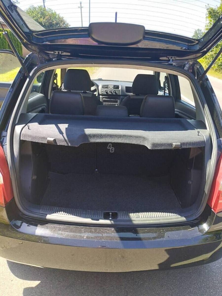 Skoda Fabia 2014 Marijampole, ar dzinēja tilpumu 1.40 L un nobraukumu 161 tūkst. km par 4399 €, foto 23 vietnē AUTOMOTO.COM.LV