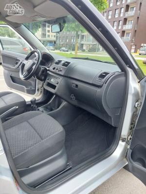 Skoda Fabia 2014 Viļņa, ar dzinēja tilpumu 1.60 L un nobraukumu 260 tūkst. km par 2250 €, foto 10 vietnē AUTOMOTO.COM.LV