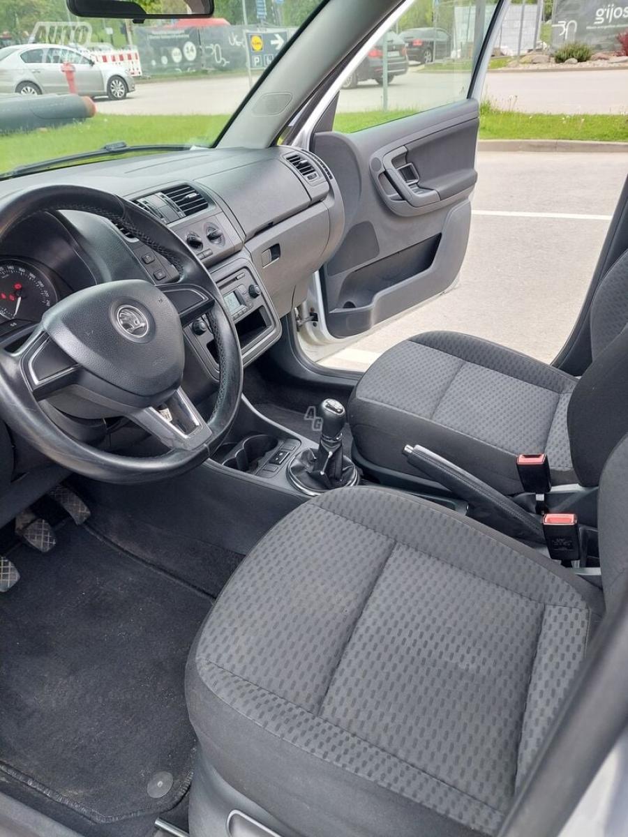 Skoda Fabia 2014 Viļņa, ar dzinēja tilpumu 1.60 L un nobraukumu 260 tūkst. km par 2250 €, foto 12 vietnē AUTOMOTO.COM.LV