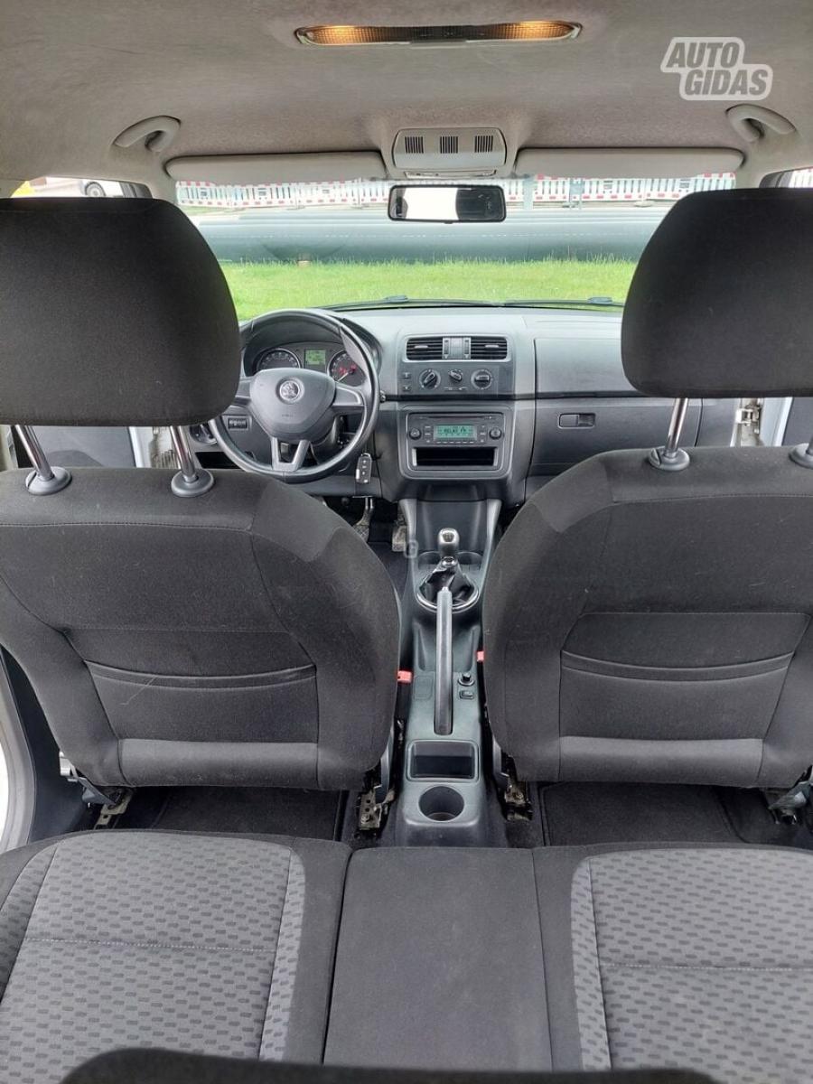 Skoda Fabia 2014 Viļņa, ar dzinēja tilpumu 1.60 L un nobraukumu 260 tūkst. km par 2250 €, foto 16 vietnē AUTOMOTO.COM.LV