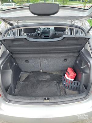 Skoda Fabia 2014 Viļņa, ar dzinēja tilpumu 1.60 L un nobraukumu 260 tūkst. km par 2250 €, foto 17 vietnē AUTOMOTO.COM.LV