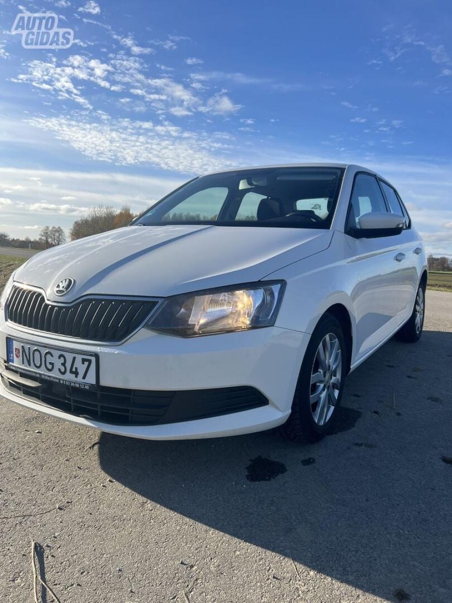 Skoda Fabia 2015 in Vilkaviskis, with an engine capacity of 1.40 L and mileage of 272 thousand km for 4400 €, photo 1 on AUTOMOTO.COM.LV