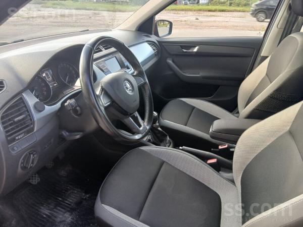 Skoda Fabia 2015 Rīga, ar dzinēja tilpumu 1.40 L un nobraukumu 215 tūkst. km par 3400 €, foto 9 vietnē AUTOMOTO.COM.LV