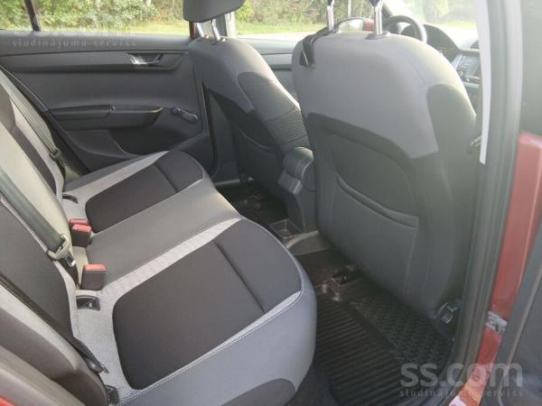 Skoda Fabia 2015 Rīga, ar dzinēja tilpumu 1.40 L un nobraukumu 215 tūkst. km par 3400 €, foto 11 vietnē AUTOMOTO.COM.LV