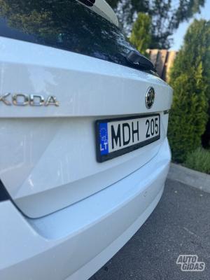 Skoda Fabia 2017 in Vilnius, with an engine capacity of 1.40 L and mileage of 250 thousand km for 4950 €, photo 11 on AUTOMOTO.COM.LV