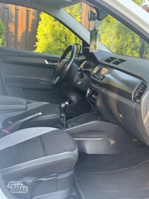 Skoda Fabia 2017 in Vilnius, with an engine capacity of 1.40 L and mileage of 250 thousand km for 4950 €, photo 14 on AUTOMOTO.COM.LV