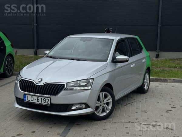 Skoda Fabia 2018 in Riga, with an engine capacity of 1.00 L and mileage of 158 thousand km for 4850 €, photo 3 on AUTOMOTO.COM.LV