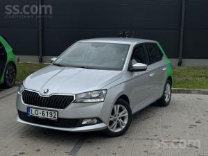 Skoda Fabia 2018 in Riga, with an engine capacity of 1.00 L and mileage of 158 thousand km for 4850 €, photo 3 on AUTOMOTO.COM.LV