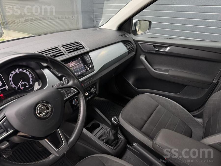 Skoda Fabia 2018 in Riga, with an engine capacity of 1.00 L and mileage of 158 thousand km for 4850 €, photo 6 on AUTOMOTO.COM.LV