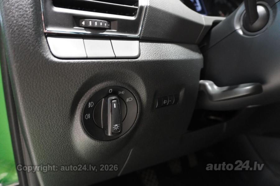 Skoda Fabia 2021 Tallina, ar dzinēja tilpumu 1.00 L un nobraukumu 112 tūkst. km par 8900 €, foto 15 vietnē AUTOMOTO.COM.LV