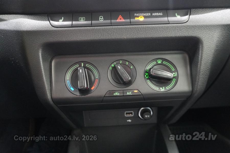 Skoda Fabia 2021 Tallina, ar dzinēja tilpumu 1.00 L un nobraukumu 112 tūkst. km par 8900 €, foto 18 vietnē AUTOMOTO.COM.LV