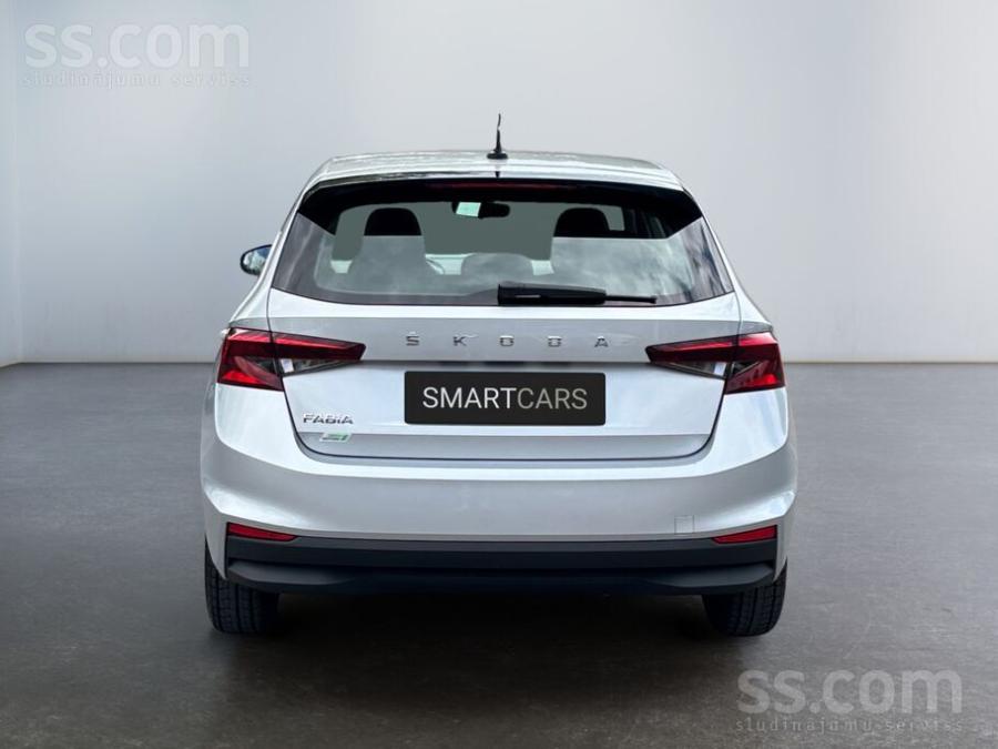 Skoda Fabia 2023 in Riga, with an engine capacity of 1.00 L and mileage of 99 thousand km for 9900 €, photo 5 on AUTOMOTO.COM.LV