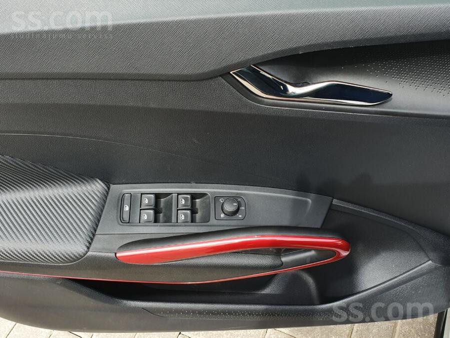 Skoda Fabia 2024 in Riga, with an engine capacity of 1.00 L and mileage of 46 thousand km for 20500 €, photo 32 on AUTOMOTO.COM.LV