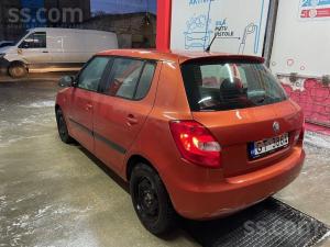 Oranžs Skoda Fabia 2007 Jelgava, ar dzinēja tilpumu 1.40 L un nobraukumu 201 tūkst. km par 1300 €, foto 5 vietnē AUTOMOTO.COM.LV