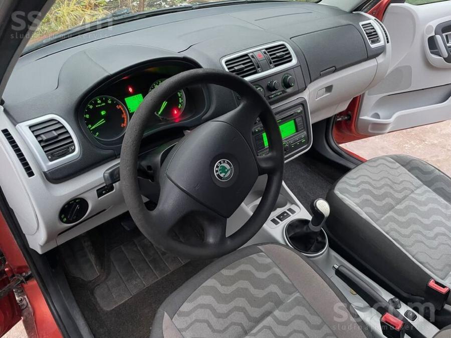 Oranžs Skoda Fabia 2007 Jelgava, ar dzinēja tilpumu 1.40 L un nobraukumu 201 tūkst. km par 1300 €, foto 10 vietnē AUTOMOTO.COM.LV