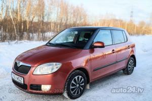 Oranžs Skoda Fabia 2007 Tallina, ar dzinēja tilpumu 1.60 L un nobraukumu 293 tūkst. km par 2800 €, foto 6 vietnē AUTOMOTO.COM.LV
