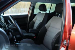 Oranžs Skoda Fabia 2007 Tallina, ar dzinēja tilpumu 1.60 L un nobraukumu 293 tūkst. km par 2800 €, foto 13 vietnē AUTOMOTO.COM.LV
