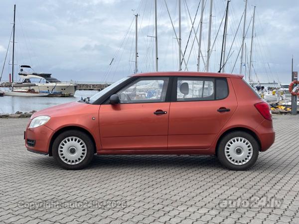 Orange Skoda Fabia 2007 in Tartu, with an engine capacity of 1.20 L and mileage of 84 thousand km for 3190 €, photo 4 on AUTOMOTO.COM.LV