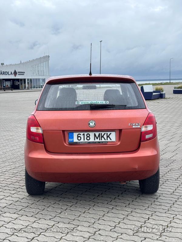 Orange Skoda Fabia 2007 in Tartu, with an engine capacity of 1.20 L and mileage of 84 thousand km for 3190 €, photo 9 on AUTOMOTO.COM.LV