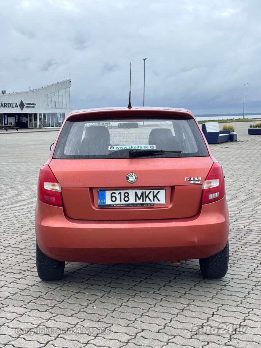Orange Skoda Fabia 2007 in Tartu, with an engine capacity of 1.20 L and mileage of 84 thousand km for 3190 €, photo 9 on AUTOMOTO.COM.LV