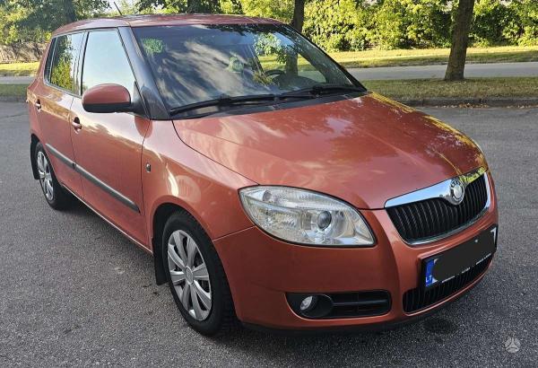 Oranžs Skoda Fabia 2008 Šauļi, ar dzinēja tilpumu 1.90 L un nobraukumu 163 tūkst. km par 1200 €, foto 2 vietnē AUTOMOTO.COM.LV
