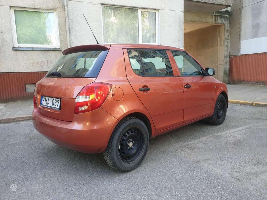 Oranžs Skoda Fabia 2009 Viļņa, ar dzinēja tilpumu 1.20 L un nobraukumu 156 tūkst. km par 850 €, foto 6 vietnē AUTOMOTO.COM.LV